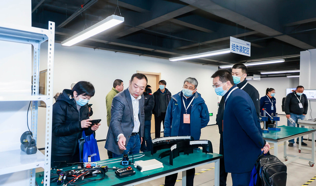 Leading warehouse AMR Automation&AMR Robot Solutions-Mushiny